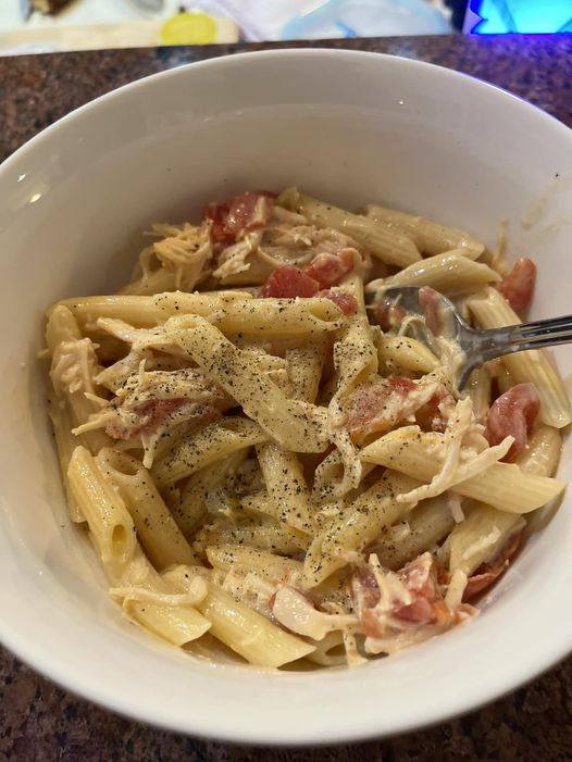 Easy Rotel Velveeta Chicken Pasta 2023 - Easy Family Recipes